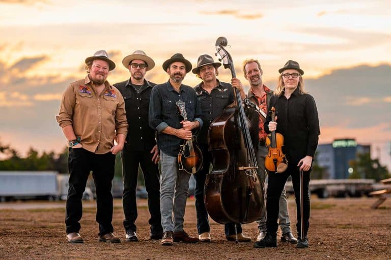 25-Year Milestone: Steep Canyon Rangers Revisit Musical Foundations on ...