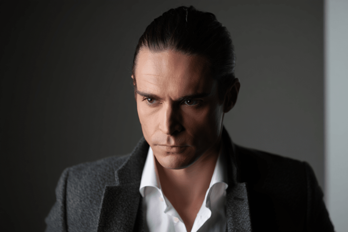 Tom Hardy wasn't fired from MobLand, discussions underway for his ...