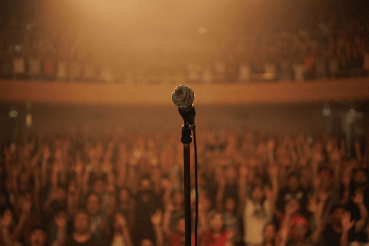 Gracie Abrams' 'Look at My Life' tour presale opens for Capital One ...